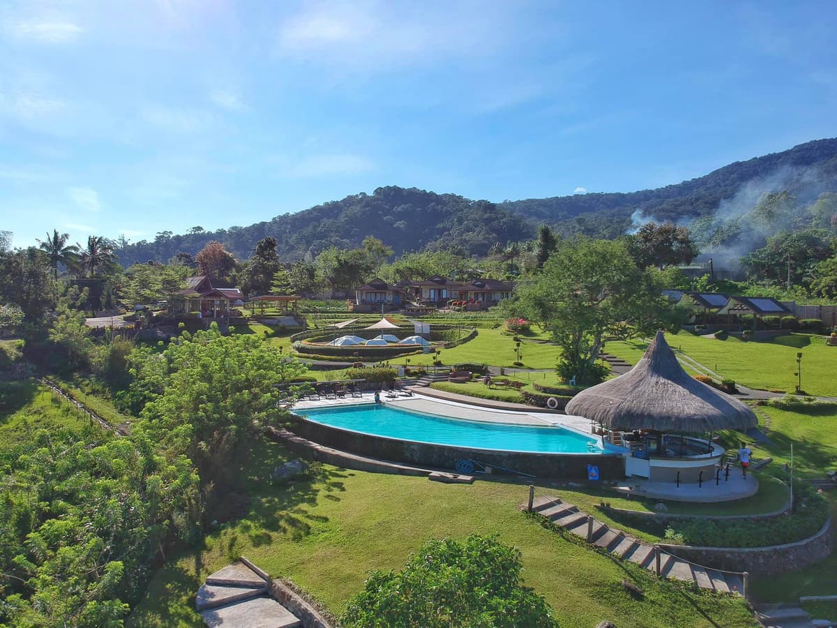 Ilaya Highland Resort | PH.vacations