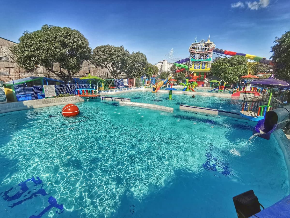 The North Riverside Resort And Leisure Park | PH.vacations