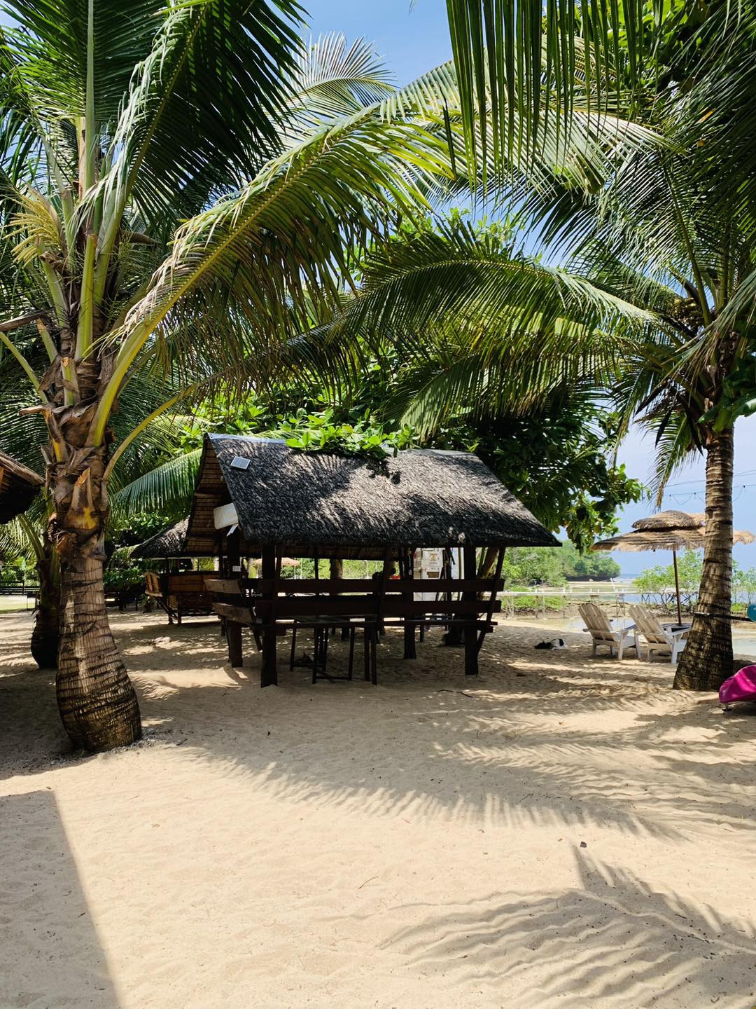 COCO GovGen BEACH Resort | PH.vacations